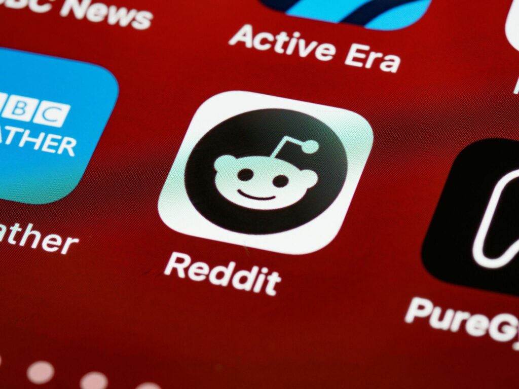 Navigating Reddit: A Beginner’s Guide to Subreddits and Communities ...